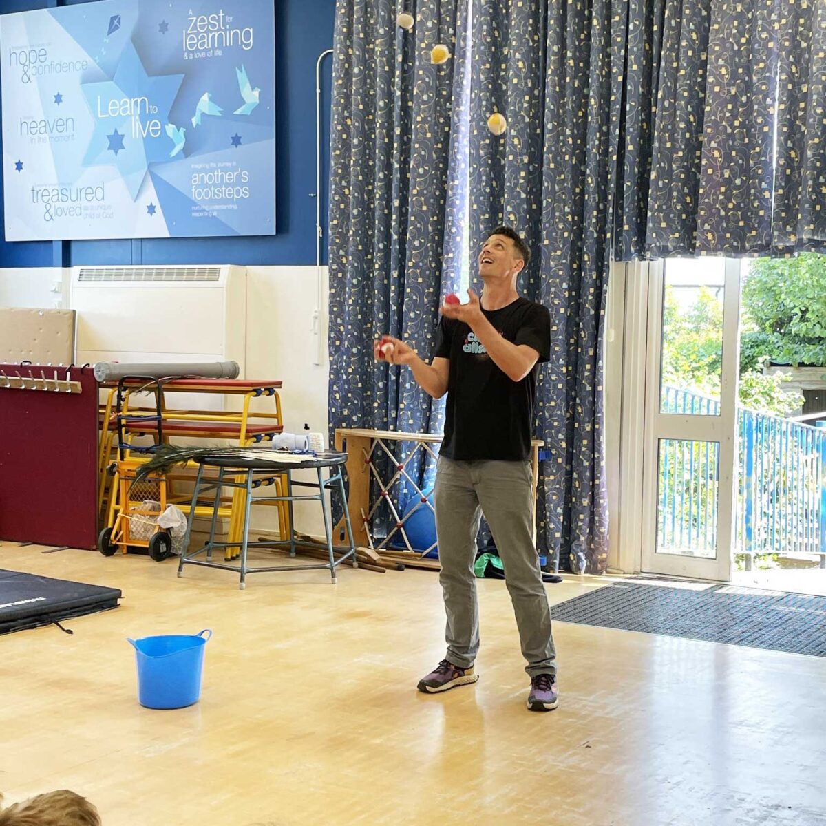 Circus Workshops for Schools (Infant & Primary) - Circus Allstars